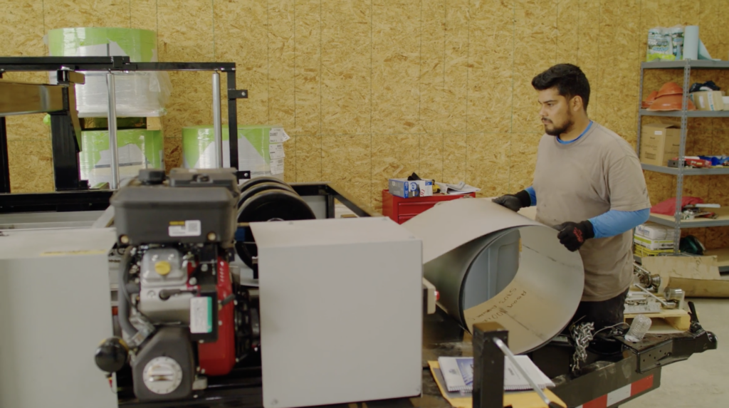 7 Reasons You Want to Buy a Portable Roof Panel Rollforming Machine ...