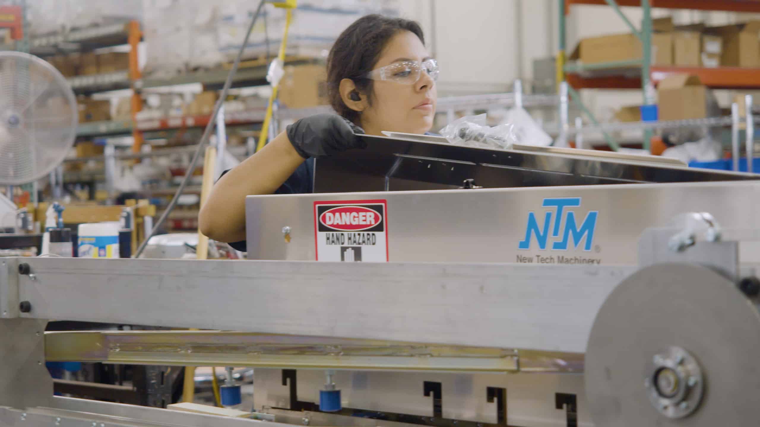 10 Safety Tips For Operating a Portable Roof Panel or Gutter Machine