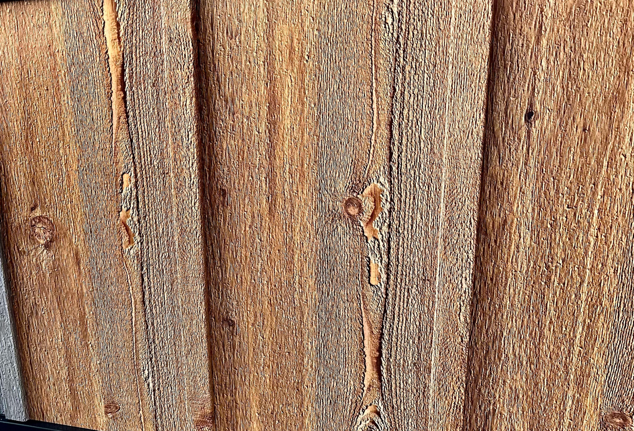 Board & Batten Metal Wall Siding: A Durable & Low-Maintenance Solution