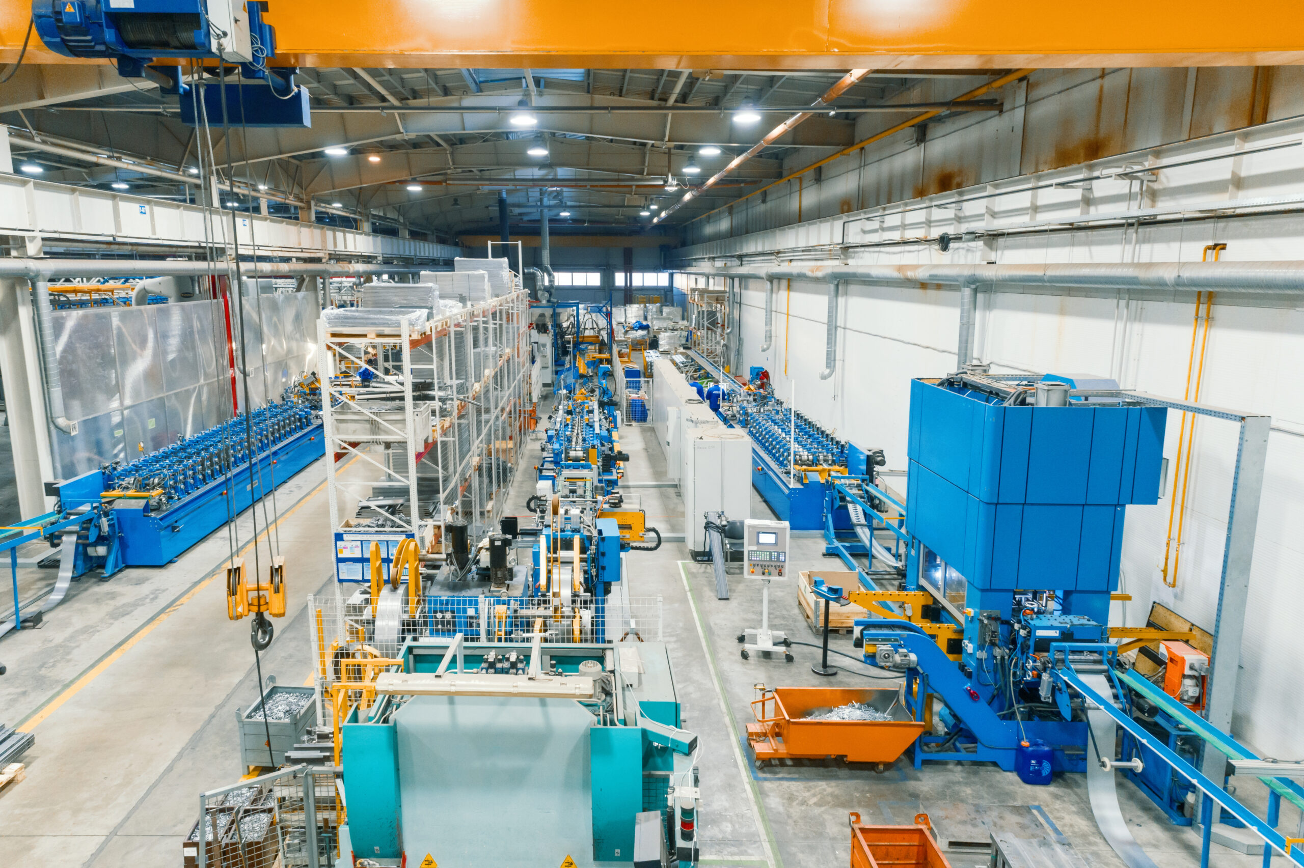 Metal Roof Panels Comparison: Factory-Made vs. Portable Rollforming Machine