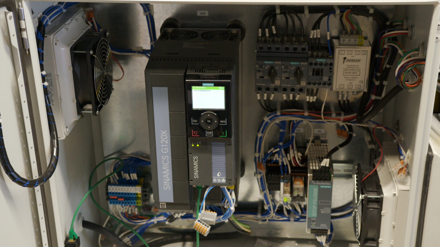 What is the Variable Frequency Drive on the WAV Panel Machine?