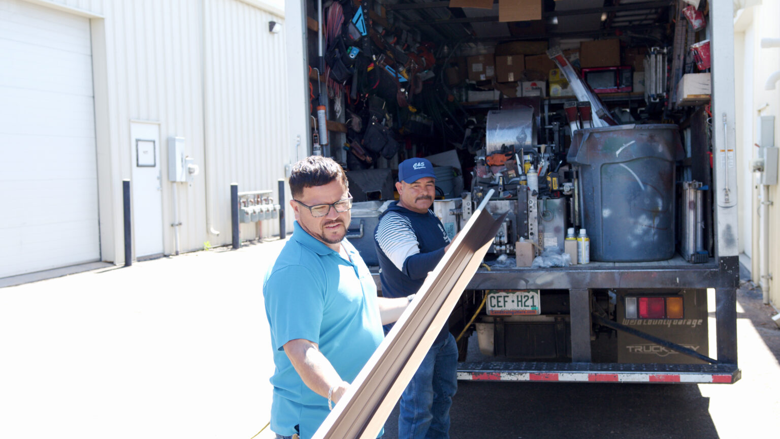 5 Compelling Reasons to Invest in a Portable Gutter Machine